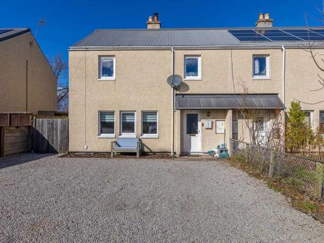 3 Bedroom Semi Detached House