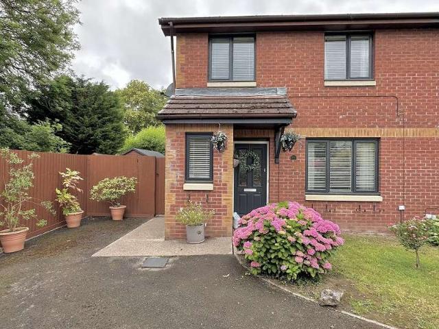 3 Bedroom Semi Detached House