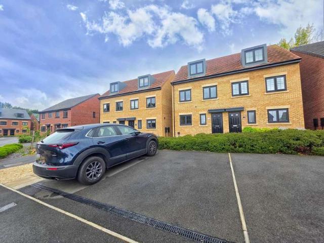 3 Bedroom Semi Detached House