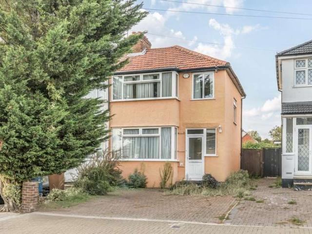 3 Bedroom Semi Detached House