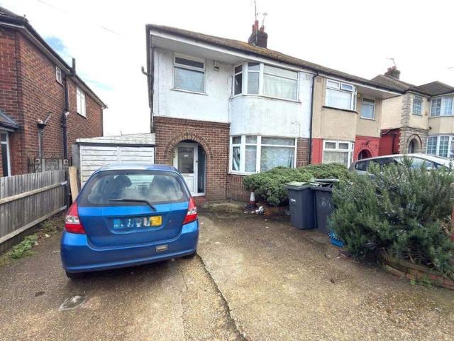 3 Bedroom Semi Detached House