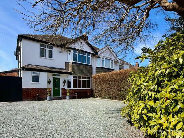 3 Bedroom Semi Detached House