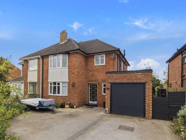 3 Bedroom Semi Detached House