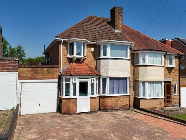 3 Bedroom Semi Detached House