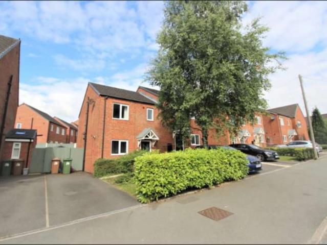 3 Bedroom Semi Detached House