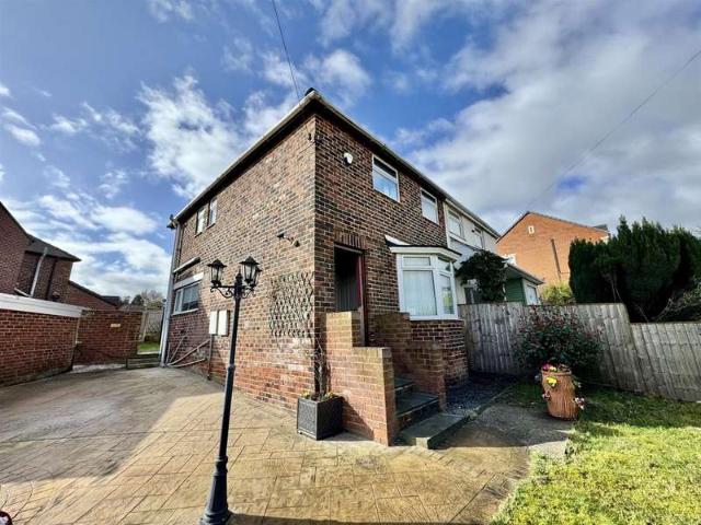 3 Bedroom Semi Detached House
