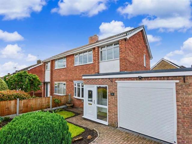 3 Bedroom Semi Detached House
