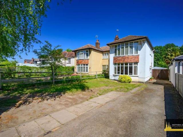 3 Bedroom Semi Detached House