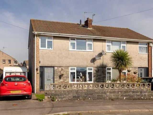 3 Bedroom Semi Detached House