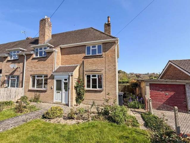 3 Bedroom Semi Detached House