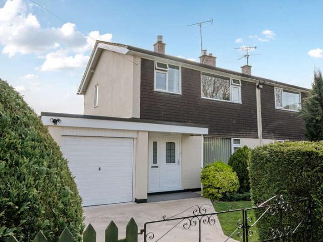 3 Bedroom Semi Detached House