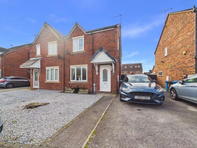 3 Bedroom Semi Detached House