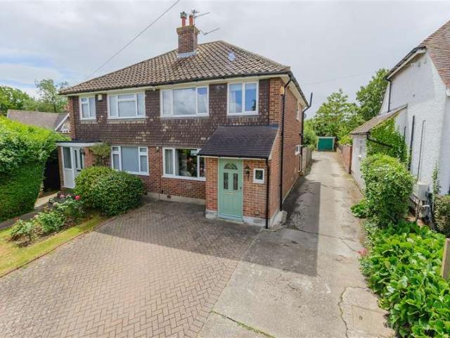 3 Bedroom Semi Detached House