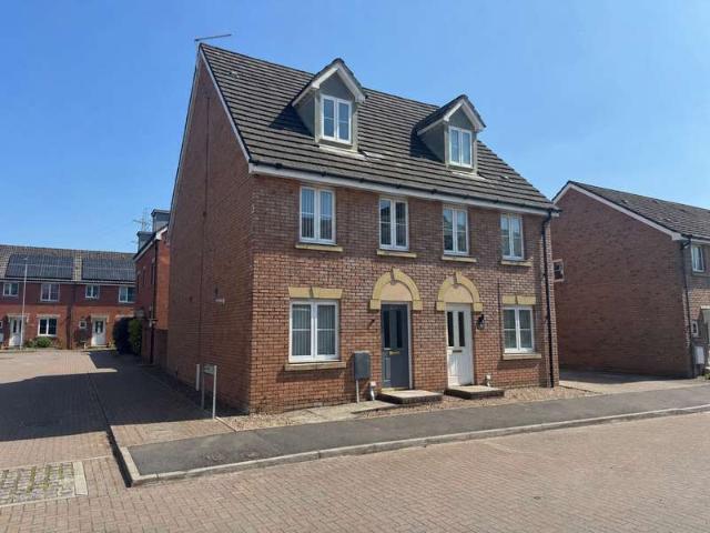 3 Bedroom Semi Detached House
