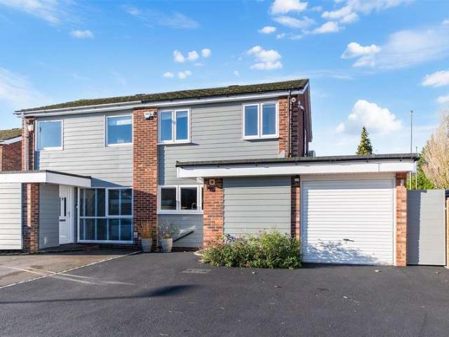 3 Bedroom Semi Detached House