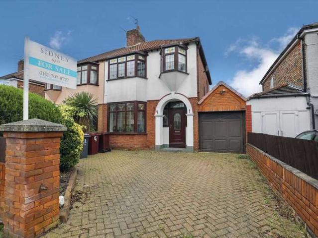 3 Bedroom Semi Detached House