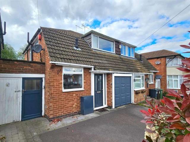 3 Bedroom Semi Detached House