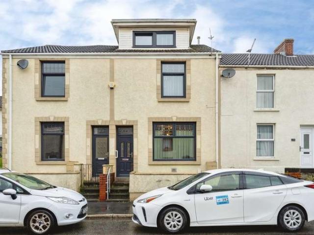 3 Bedroom Terraced House