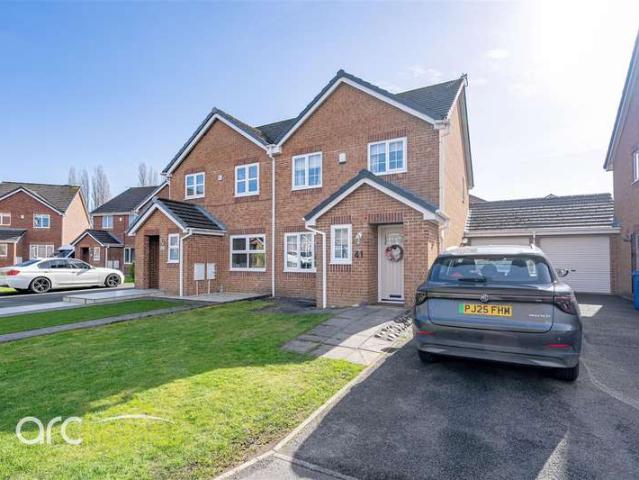 3 Bedroom Semi Detached House
