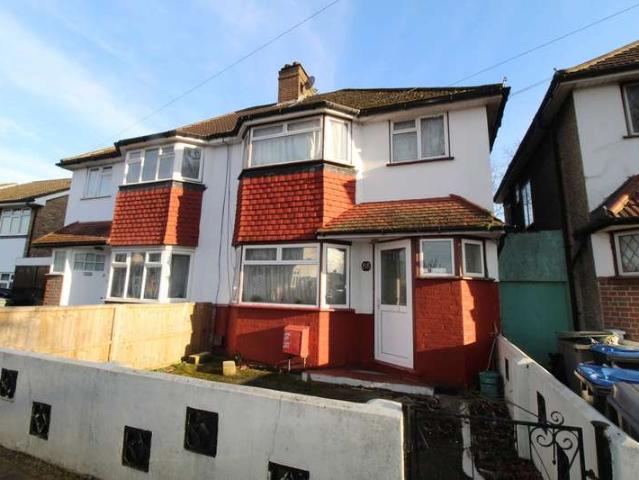 3 Bedroom Semi Detached House