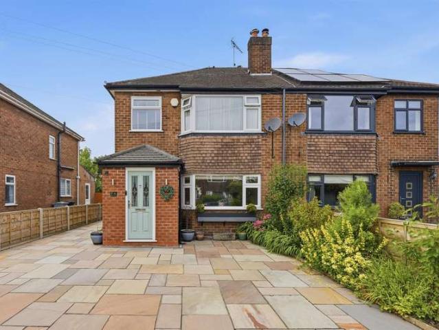 3 Bedroom Semi Detached House