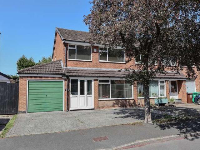3 Bedroom Semi Detached House