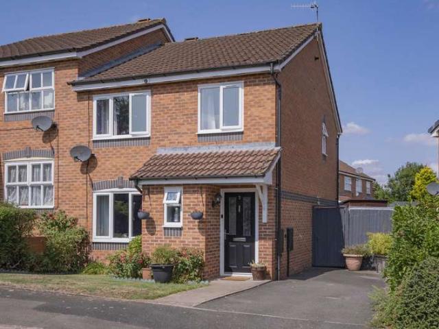 3 Bedroom Semi Detached House