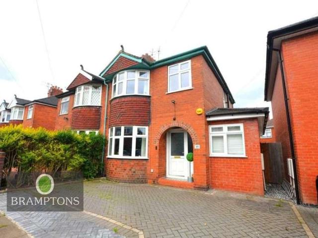 3 Bedroom Semi Detached House