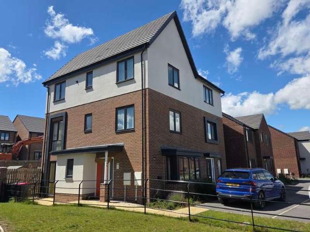 3 Bedroom Semi Detached House