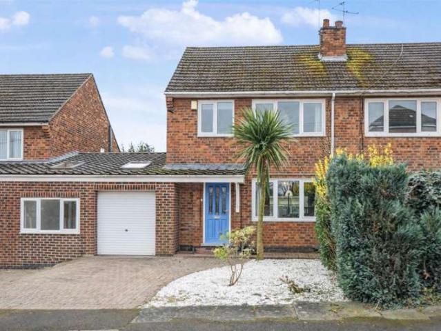 3 Bedroom Semi Detached House