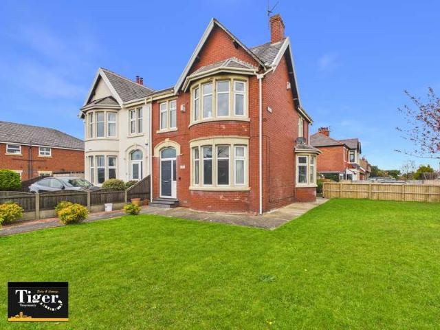 3 Bedroom Semi Detached House