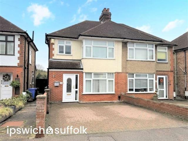 3 Bedroom Semi Detached House