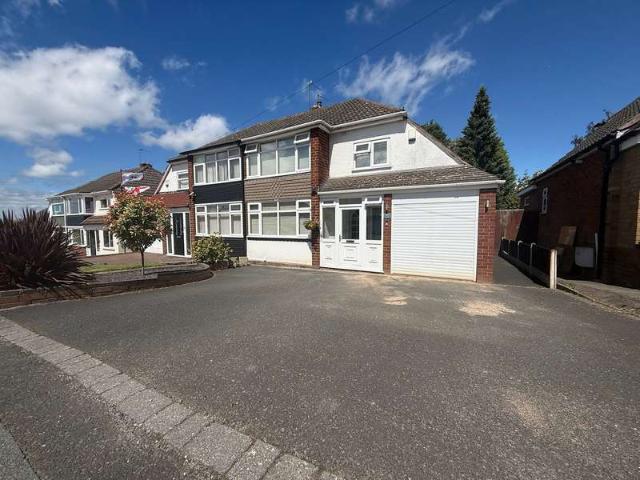 3 Bedroom Semi Detached House