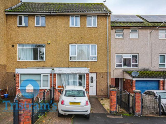 3 Bedroom Semi Detached House