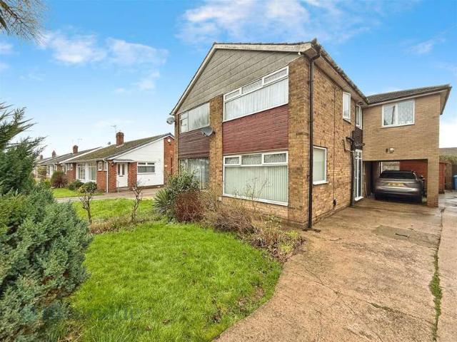3 Bedroom Semi Detached House