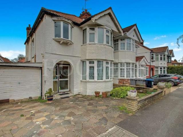 3 Bedroom Semi Detached House