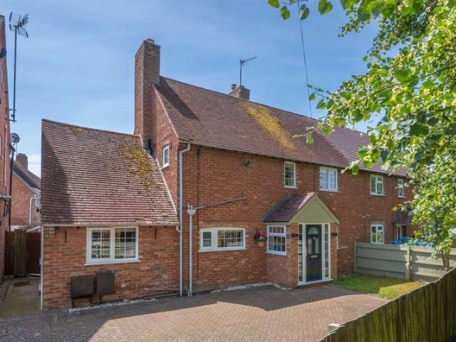 3 Bedroom Semi Detached House