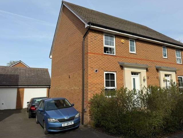 3 Bedroom Semi Detached House