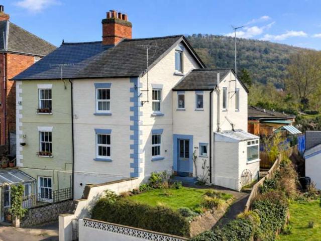 3 Bedroom Semi Detached House