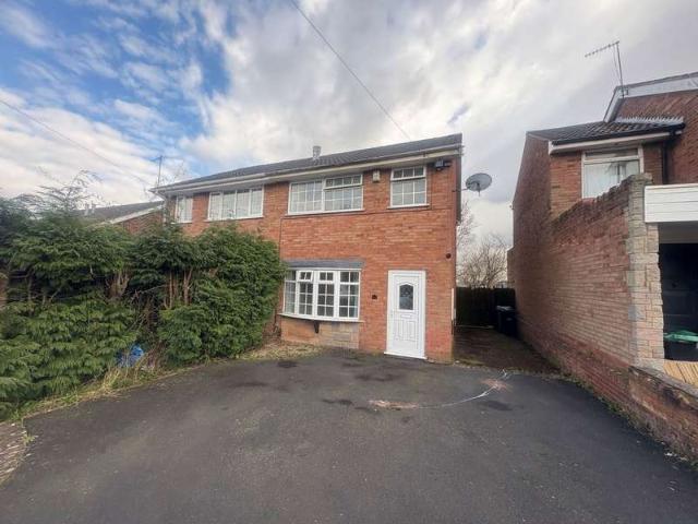 3 Bedroom Semi Detached House