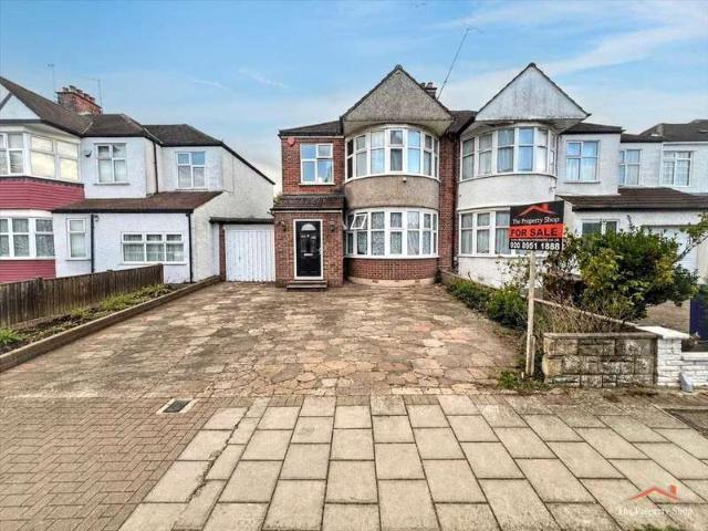 3 Bedroom Semi Detached House