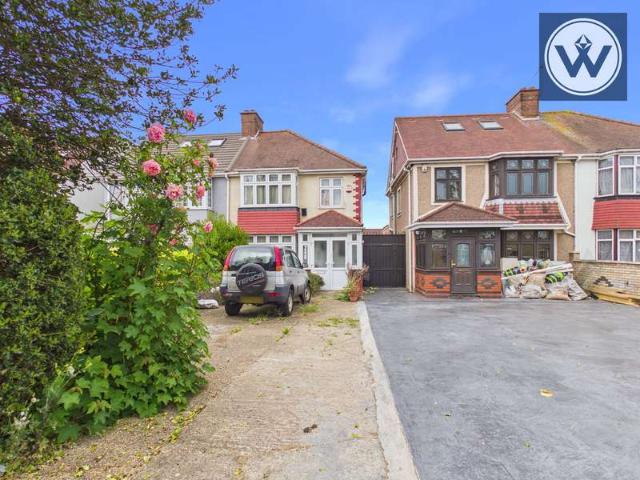 3 Bedroom Semi Detached House