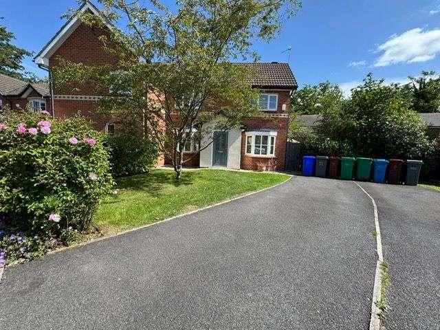 3 Bedroom Semi Detached House