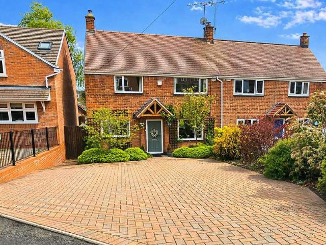 3 Bedroom Semi Detached House