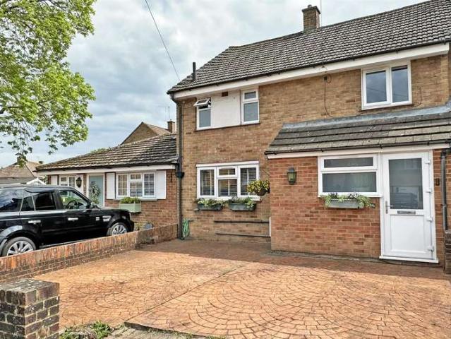 3 Bedroom Semi Detached House