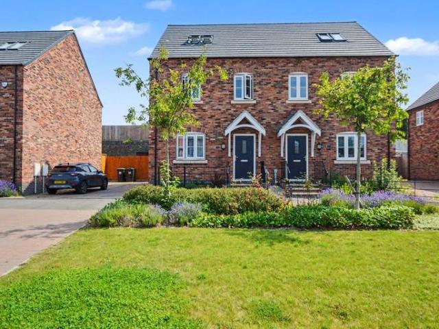3 Bedroom Semi Detached House