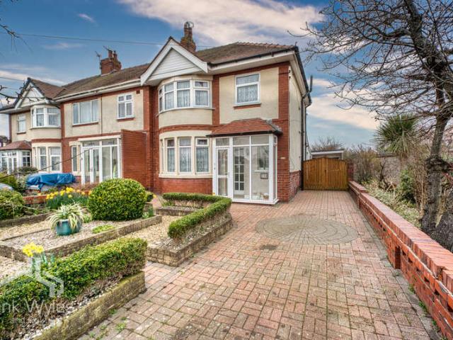 3 Bedroom Semi Detached House