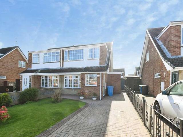 3 Bedroom Semi Detached House