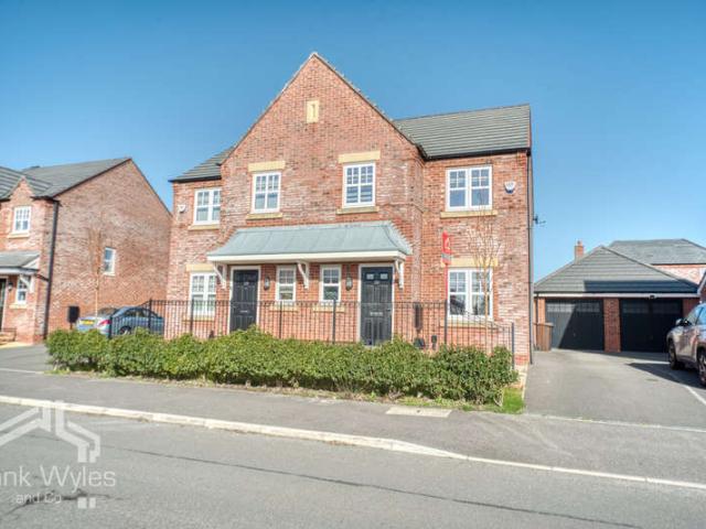 3 Bedroom Semi Detached House