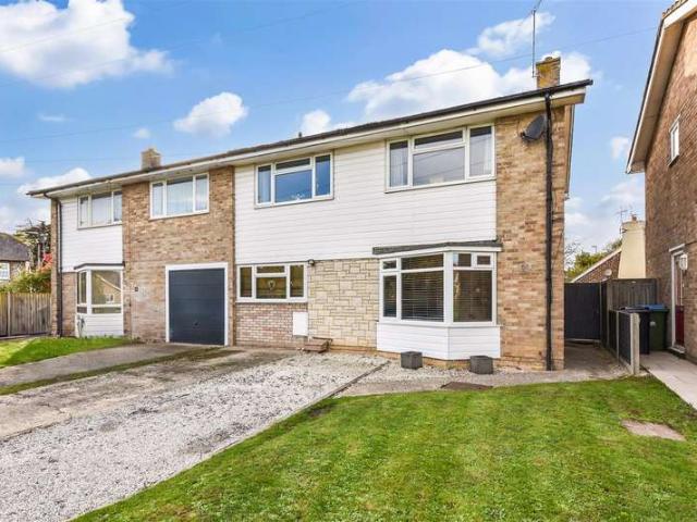 3 Bedroom Semi Detached House